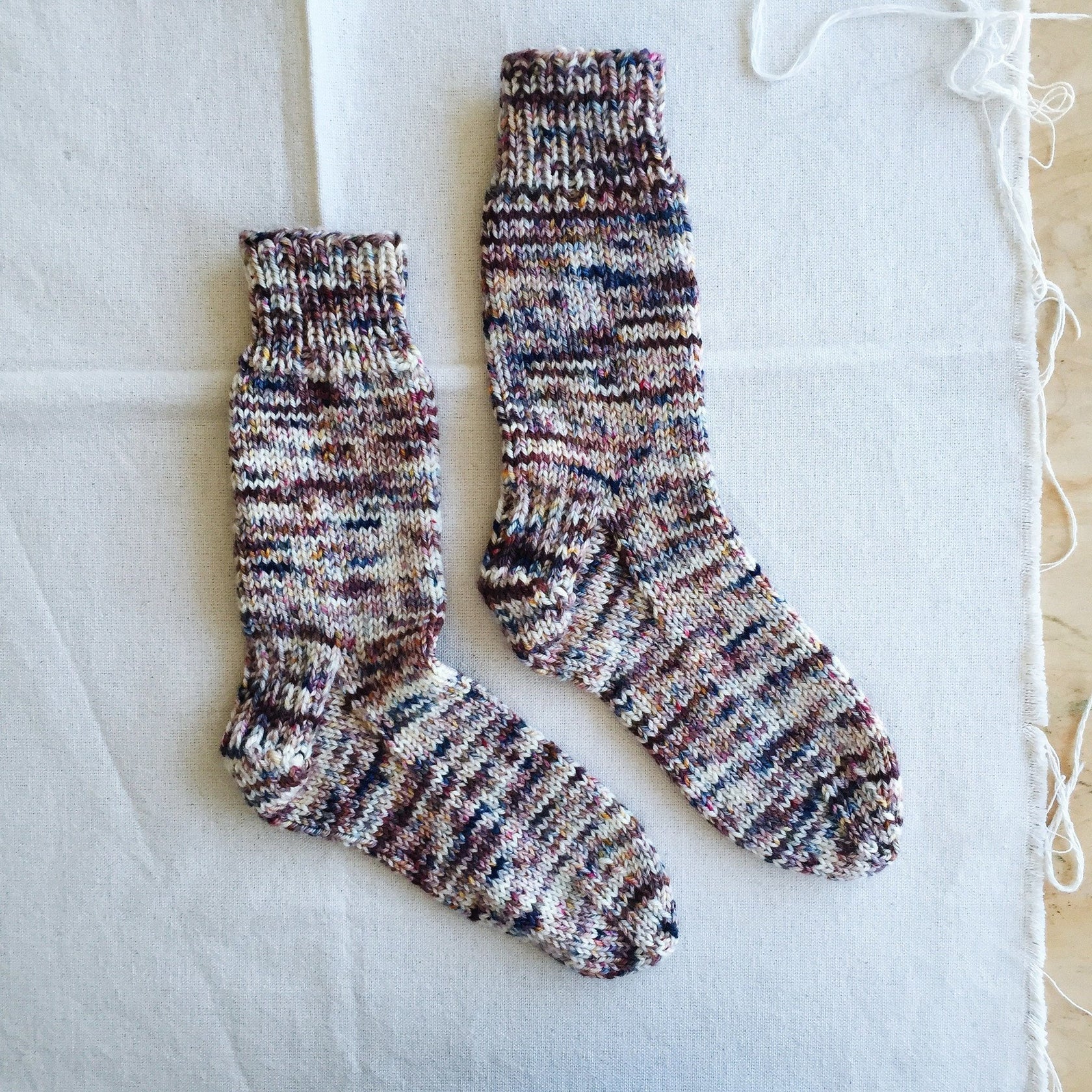 Simple Beginner Socks – Madelinetosh